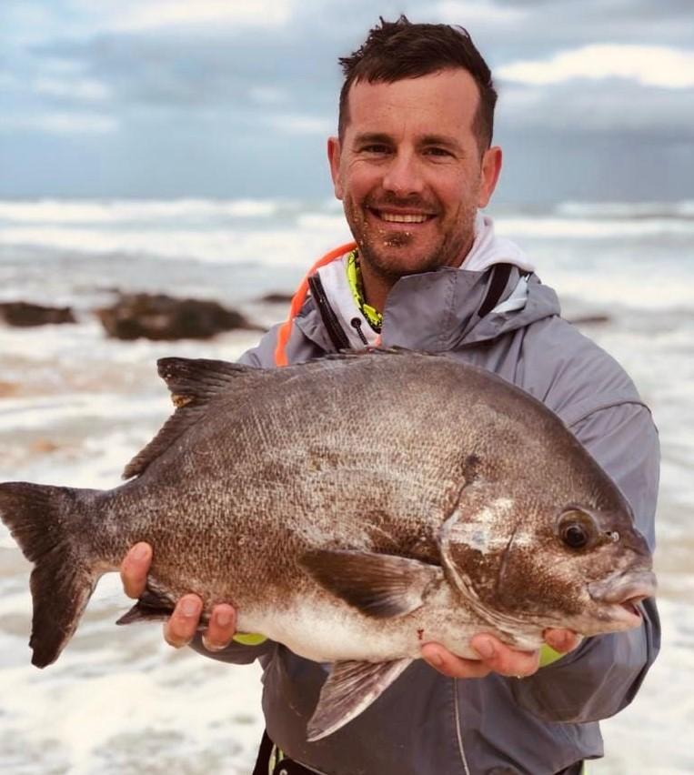 A Tank Galjoen – Stil Fishing